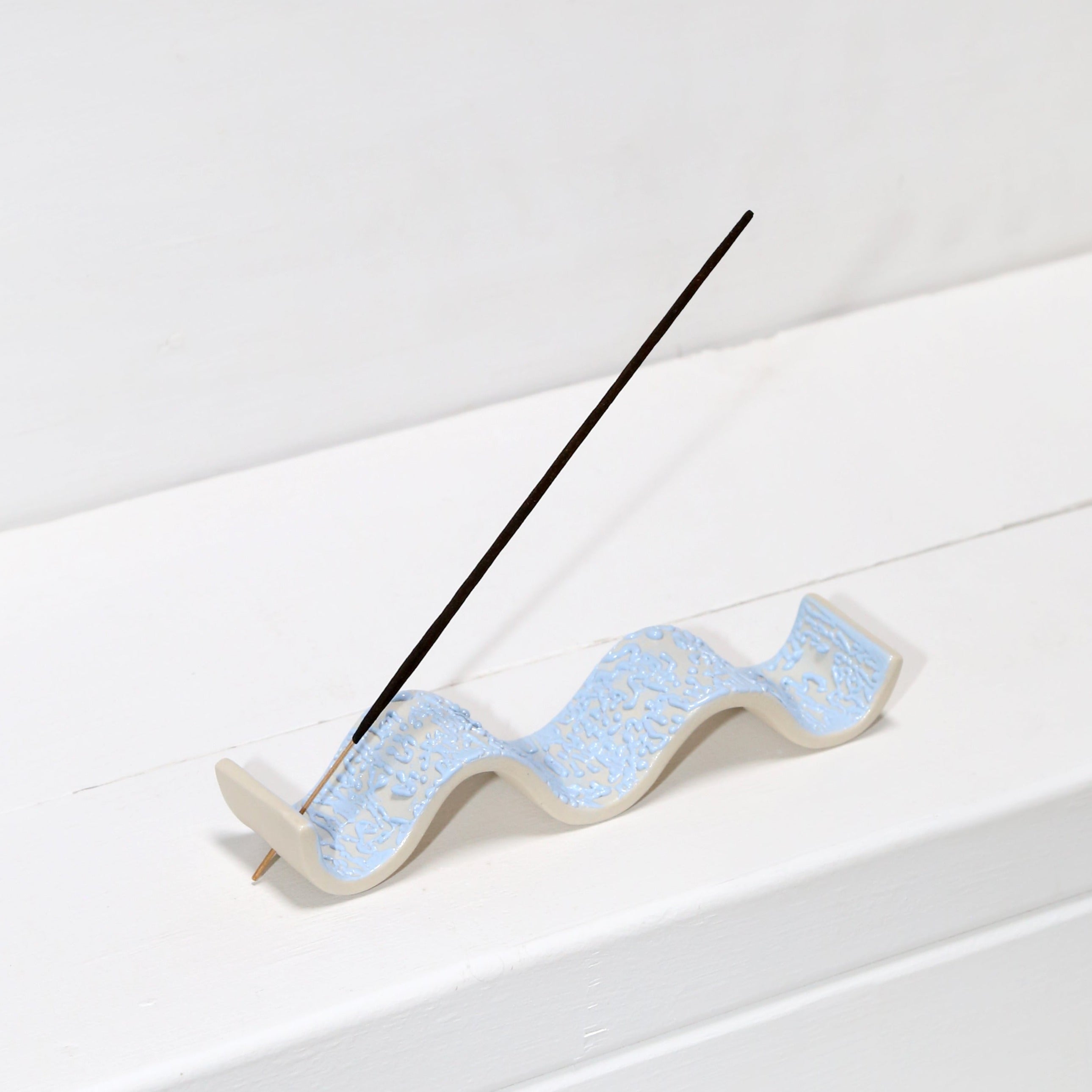 Wave Incense Holder Sample - Blue Bead